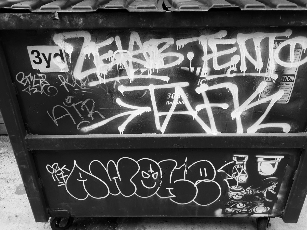 ROX-TV presents the "Dope Merch" top five breakdown. Reviewing some of ...